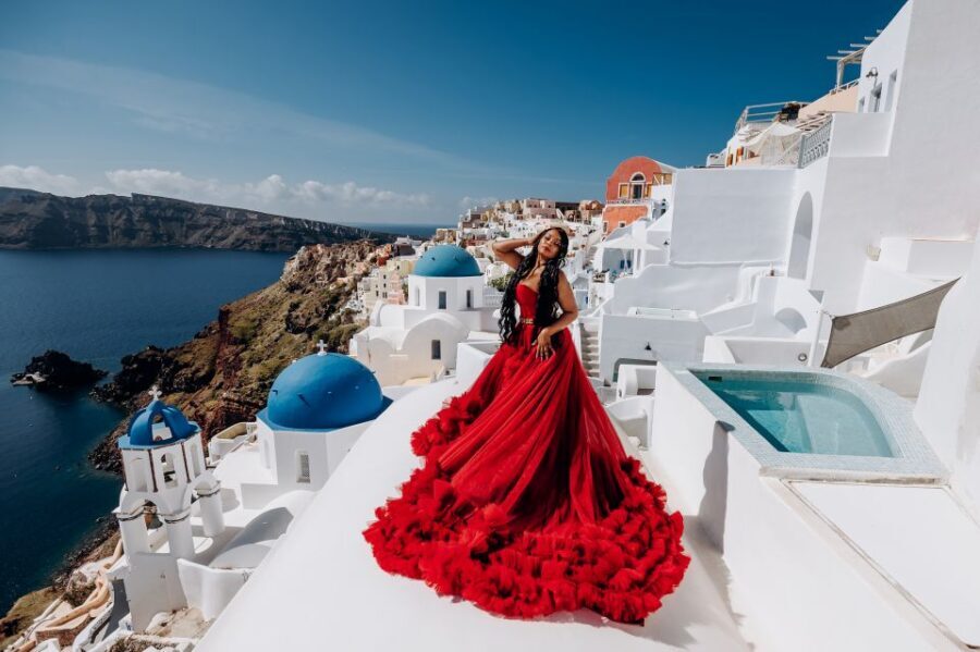 Santorini: Private Flying Dress Photoshoot Experience - Locations and Variability