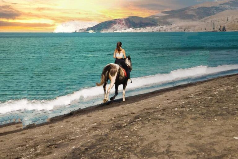 Santorini: Sunset Horse Riding Tour with Professional Photos - The Experience: A Step-by-Step Breakdown