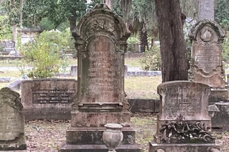 Savannah: Bonaventure Cemetery Golf Cart Guided Tour - Exploring Bonaventure Cemetery