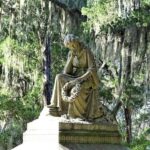 Savannah Bonaventure Walking Tour with Transportation - Who Will Get the Most Out of This Tour?