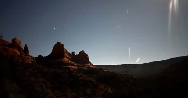 Sedona: PRIVATE Majestic Full Moon Night Time Jeep Tour - The Experience: Exploring Sedona by Moonlight