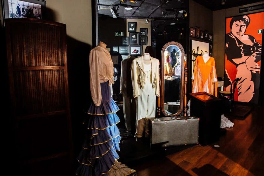 Seville: Old Town Tour, Flamenco Museum & River Cruise - An In-Depth Look at the Itinerary