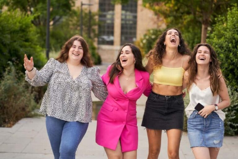 Sevilles Splendors: A Private Timeless Journey on Foot - Who Should Book This Tour?