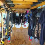 Side: Scuba Diving with Expert Diving Option - Practical Details and Tips