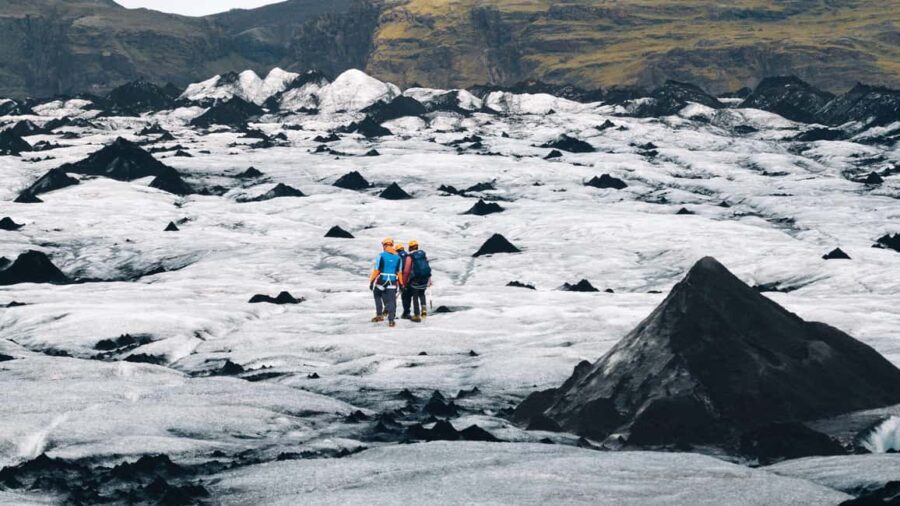 Sólheimajökull: Glacier Hike and Blue Ice Cave Tour - Exploring the Itinerary: What to Expect on Your Glacier Adventure