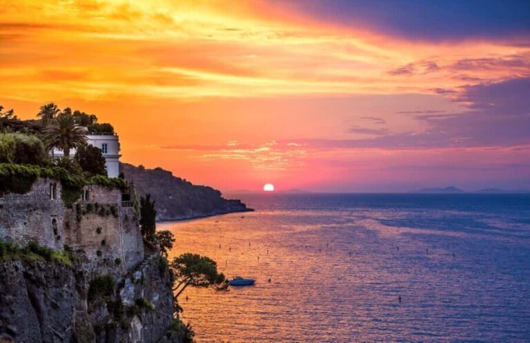 Sorrento: Sunset City Walking Tour with Limoncello Tasting - What Makes This Tour Stand Out