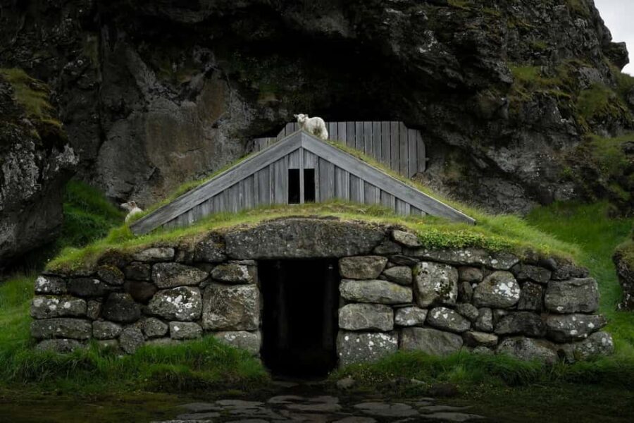 South Coast of Iceland: Hidden Gems & Lava Show Tour - What’s Included and What to Keep in Mind