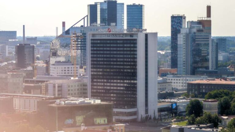 Soviet Tallinn: Cold War Echoes Behind the Iron Curtain Tour - What’s Included and How It Adds Value