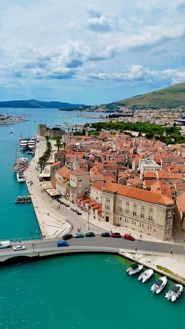 Split: Blue Lagoon & 3 Island Cruise with Snorkeling - The Food, Drink, and Onboard Comfort