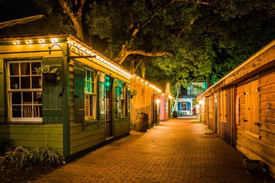 St. Augustine: Haunted Pub Crawl Walking Tour with a Guide - A Closer Look at the Haunted Pub Crawl Experience