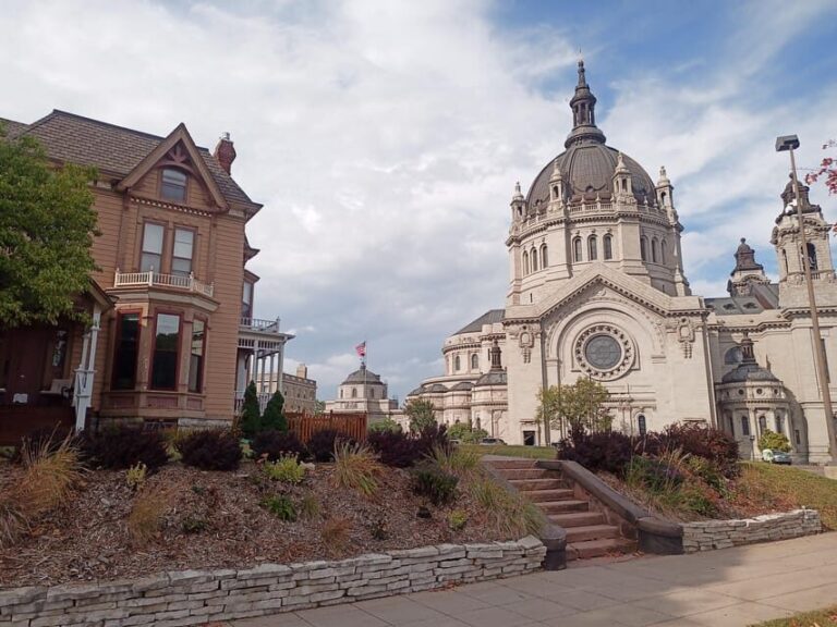 St. Paul - Summit Avenue Haunted History Ghost Walking Tour - In-Depth Look at the Itinerary