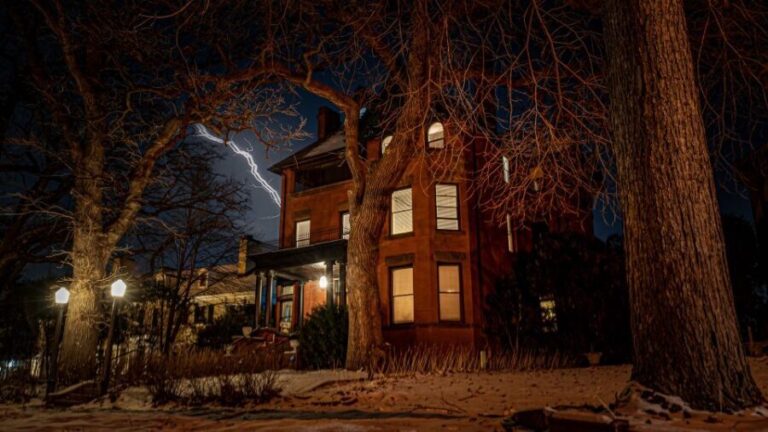 St. Paul: Twin Cities Haunts Ghost Walking Tour - Why This Tour Matters