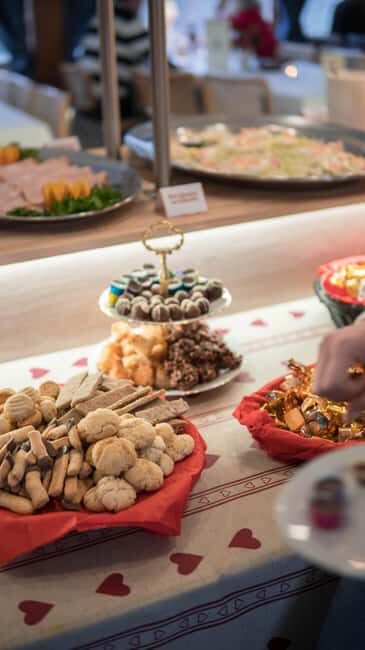 Stockholm: All-You-Can-Eat Christmas Buffet Cruise Livemusic - What’s Included and Practical Info