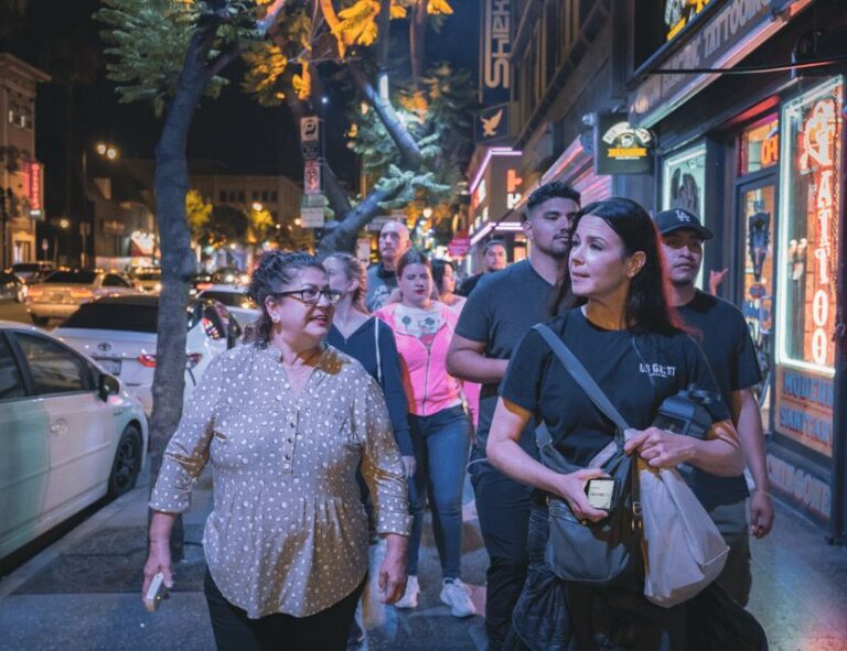 Tallahassee: Trecherous Tallahassee Haunted Walking Tour - What the Guides Do Well