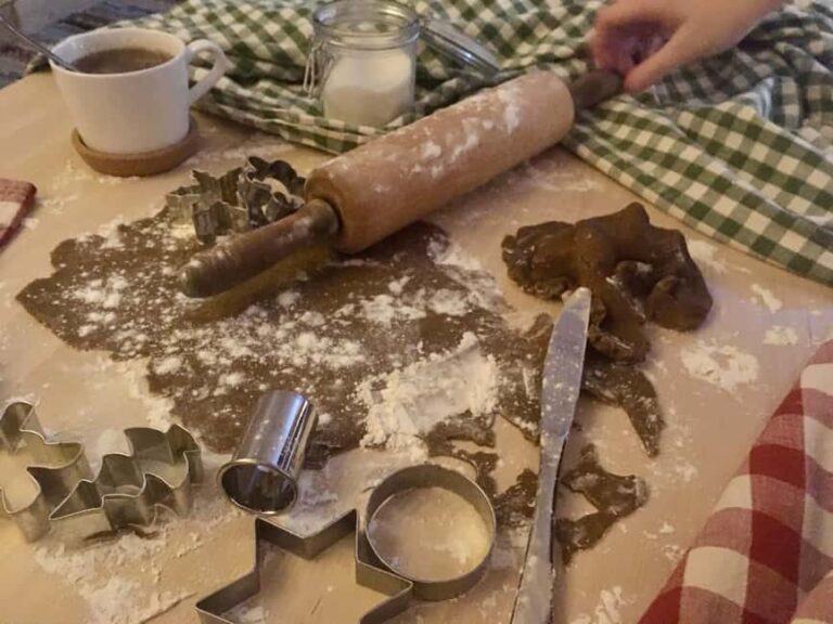 Tallinn: Local Gingerbread Workshop in the Old Town - A Closer Look at the Gingerbread Workshop Experience