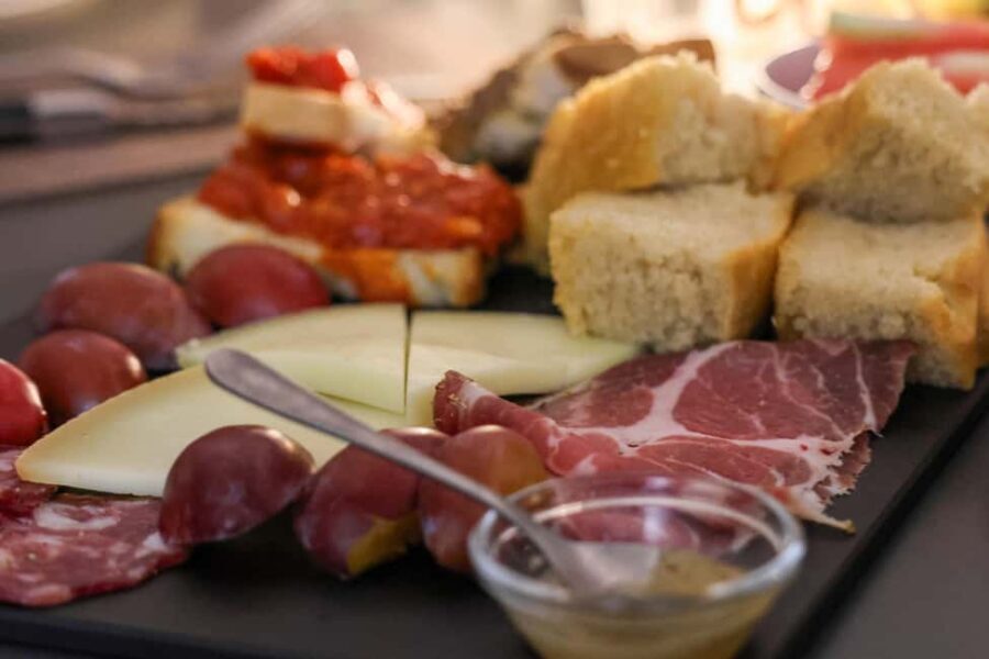 Tastings in the villa - THE SECRETS OF THE TORRIOLO ESTATE - Exploring the Estate: A Step-by-Step Breakdown