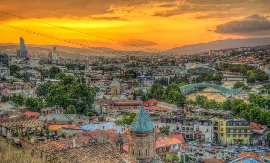 Tbilisi: 3-hour Private Guided Walking Tour - Discovering the Sights of Tbilisi