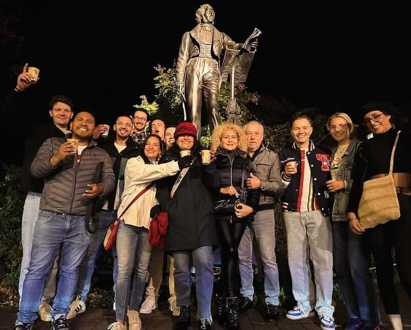 Team Event in Düsseldorf with Party - What Makes This Tour Stand Out?
