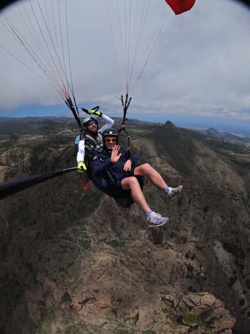 Tenerife: High-Performance Tandem Paragliding Flight - Who Will Love This Experience?