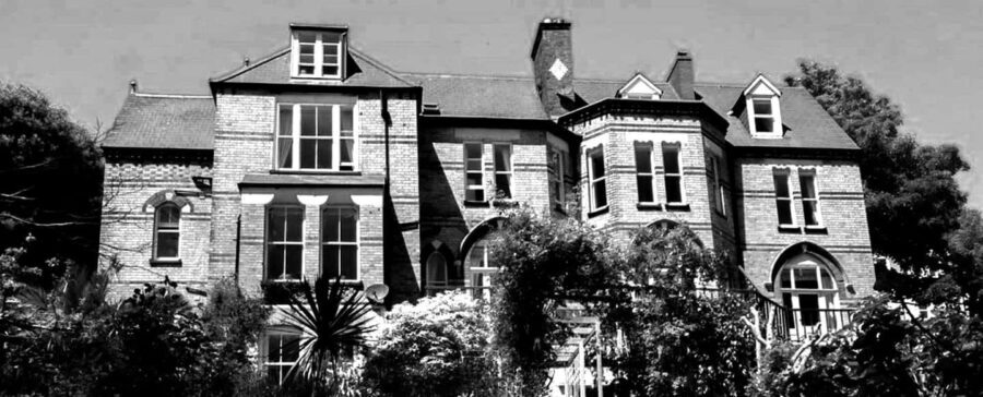 The Devonian's Haunted Heritage Paranormal night event - Who Should Consider This Tour?