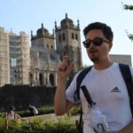 The Soul of Porto: Walking Tour with Food and Wine Tasting - The Guides Make the Difference