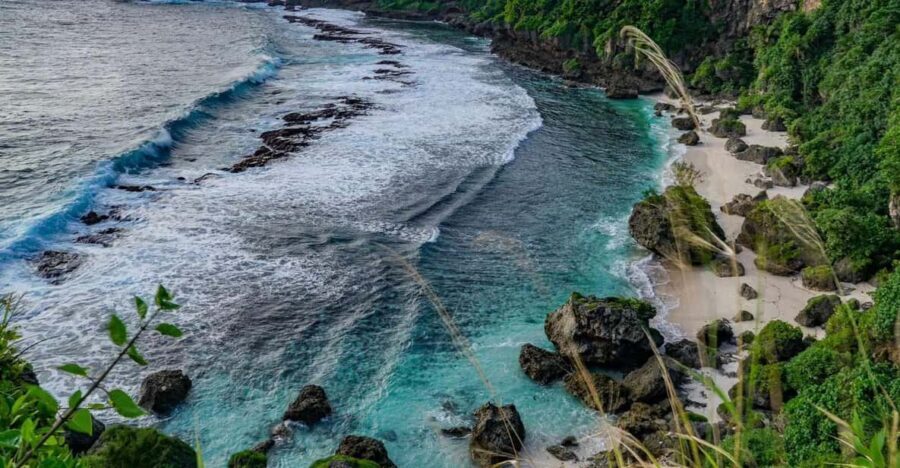 TONGATAPU ISLAND TOUR- Takeaway Tonga and You - Experience Quality and Extras