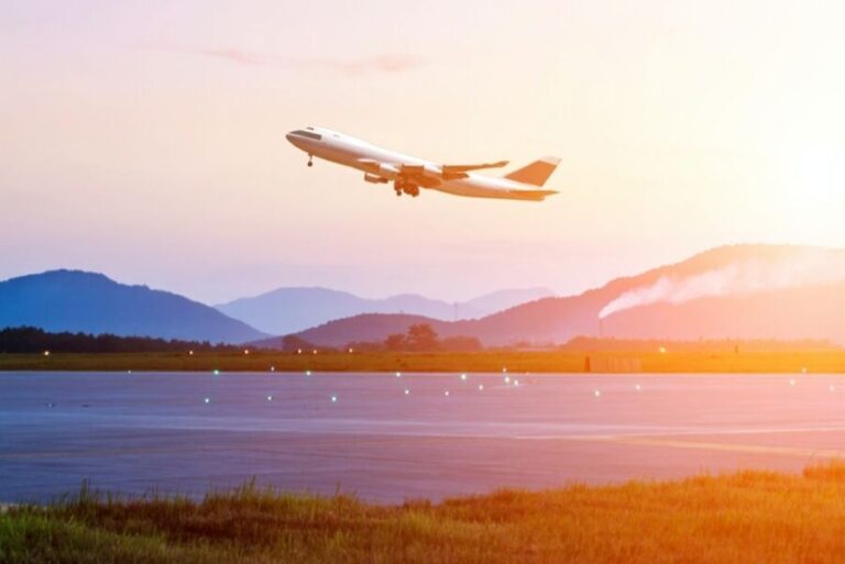 Toronto Pearson Airport: Transfer to/from Niagara Falls - Practical Tips for Your Ride