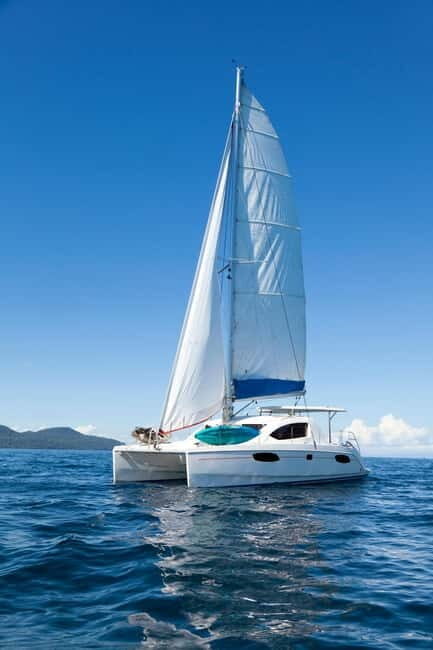 Torrevieja: Adventure tour with the Apaleo catamaran - Itinerary breakdown