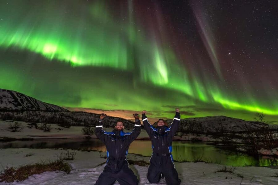 Tromsø: Premium Northern Lights Chase with Free Photos - Itinerary Breakdown: What to Expect