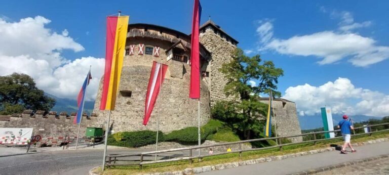 Vaduz on foot: guided visit of the alpine capital of Liechtenstein - Authentic Stories and Curiosities