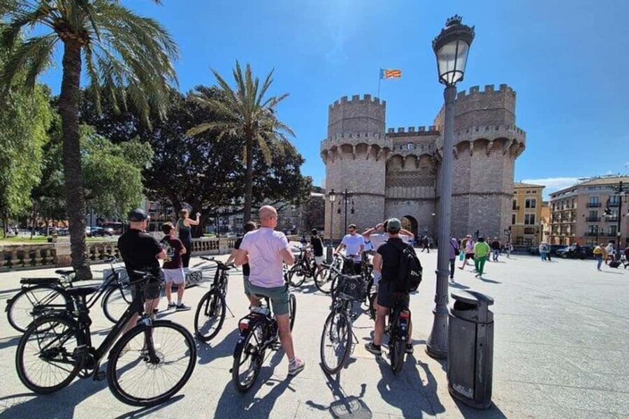 Valencia Electric Bike Tour: Self-Guided Half-Day Experience - Real Traveler Perspectives