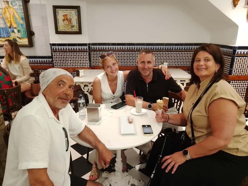 Valencia: Gourmet Tapas Exclusive Tour - How the Tour Is Structured