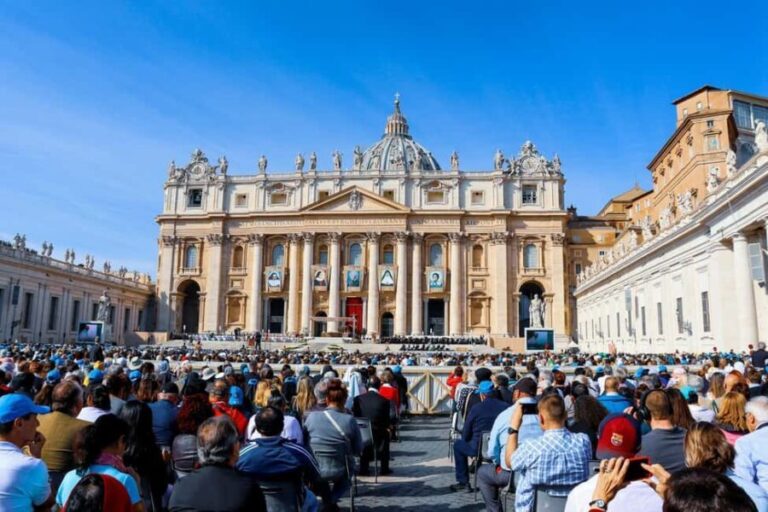Vatican City: Papal Audience with Guide and Ticket - Who Is This Tour Best For?