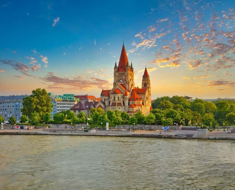 Vienna: 2-hour Danube Panorama Tour - Who This Tour Is Perfect For