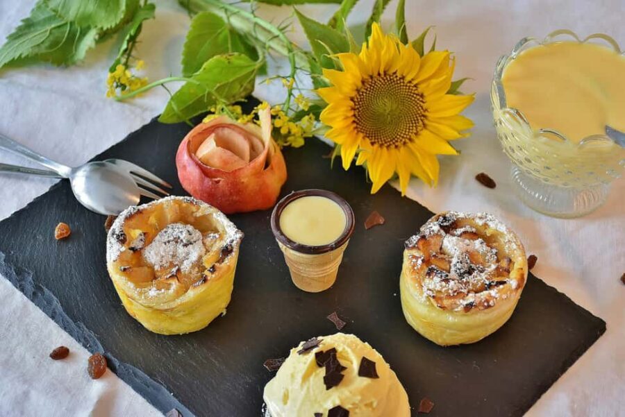 Vienna: Food tasting tour of Hidden Gems (Small Groups) - The Role of Your Guide