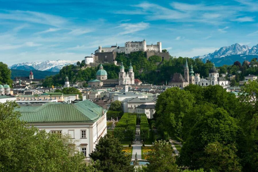 Vienna: Melk, Hallstatt, Salzburg and Mountains Lakes Tour - What the Reviews Say