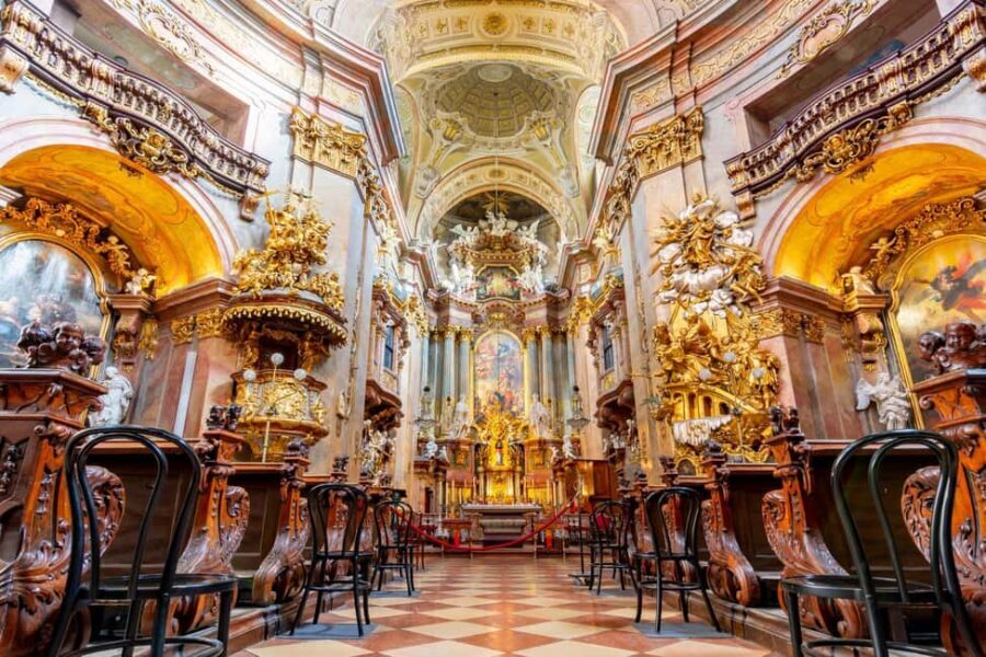 Vienna Walking Tour, Hofburg Palace, St Stephens Cathedral - The Magic of a Knowledgeable Guide