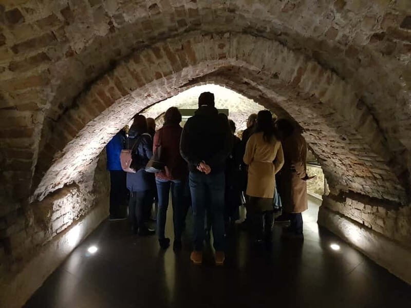 Vilnius: 2.5-Hour Private Catacombs Tour - The Unique Appeal of a Private Guide