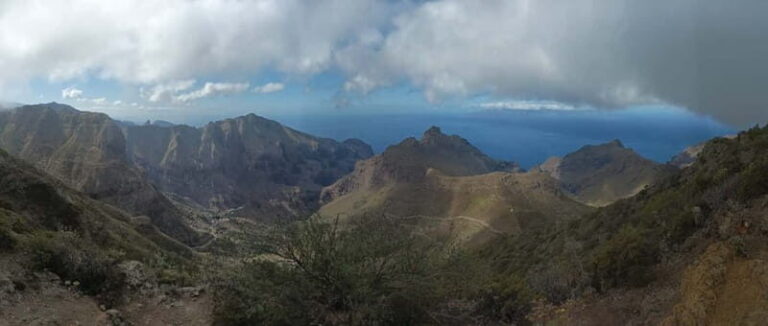 Volcanes, Viñedos y Laurisilva  Santiago del Teide - Practical Details and Logistics