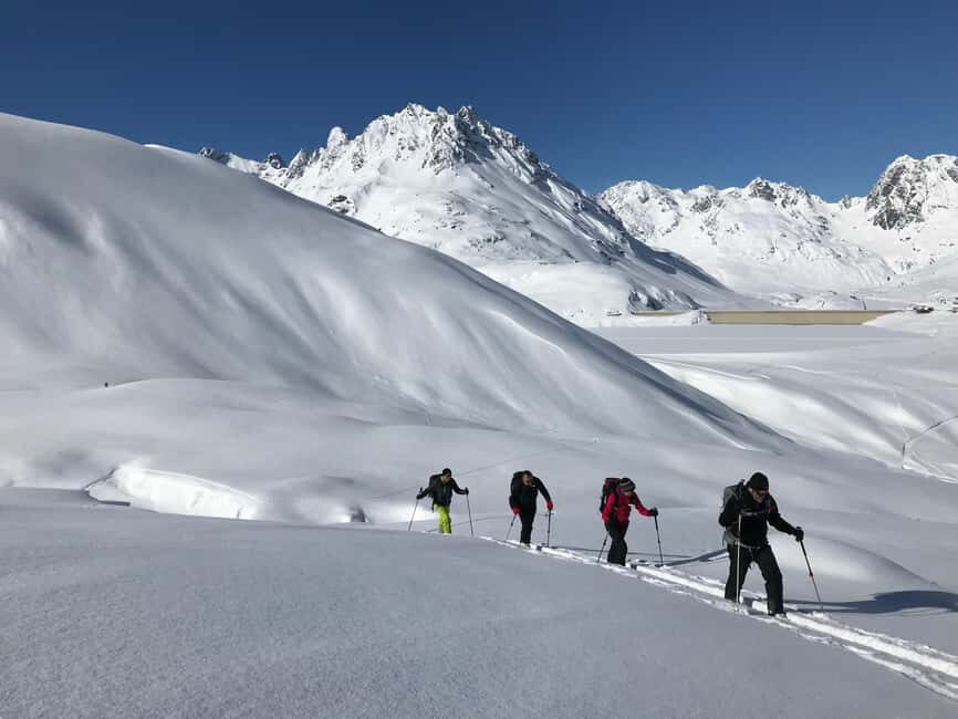 Vorarlberg: Easy ski tour in the Silvretta including mountain railway ticket - Discovering the Silvretta: An Alluring Mountain Realm