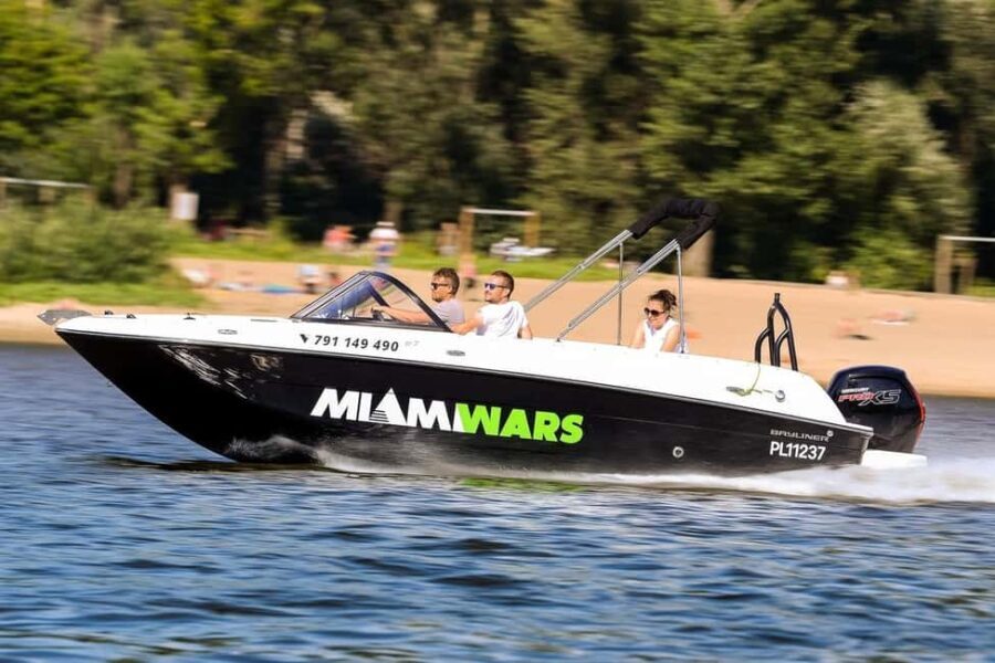 Warsaw: Cruise the Vistula w/ 80s Music, Retro Vibes & Views - Why This Cruise Is Unique