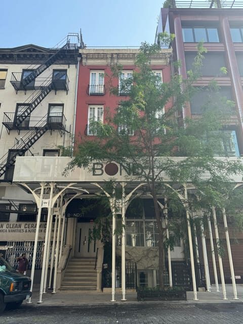 Welcome to New York: A Tour of Taylor Swift Hotspots - What to Expect and Practicalities