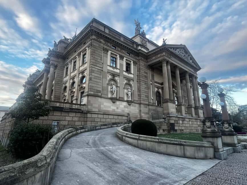 Wiesbaden: Guided City Walking Tour - The Value of a Guided Tour