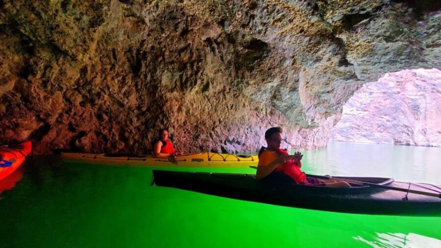 Willow Beach: 5 Coves & 2 Caves Emerald Cave Kayaking Tour - Why This Tour Works Well for Travelers
