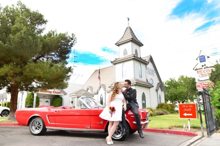 World-Famous Drive-Up Wedding in Las Vegas - What’s Included & What’s Not