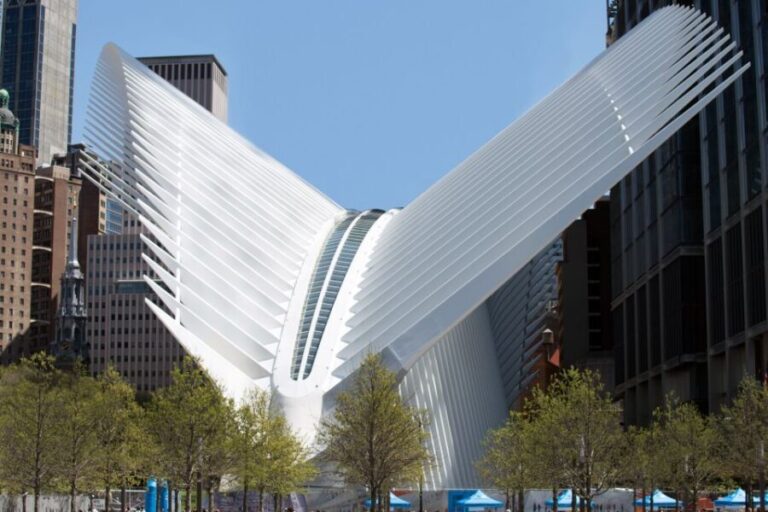 World Trade Center, 911 and Ground Zero Walking Tour - Exploring the World Trade Center Complex