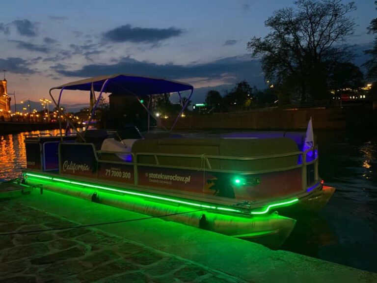Wroclaw: Old Town Nighttime Cruise Ticket - What Makes This Cruise Stand Out