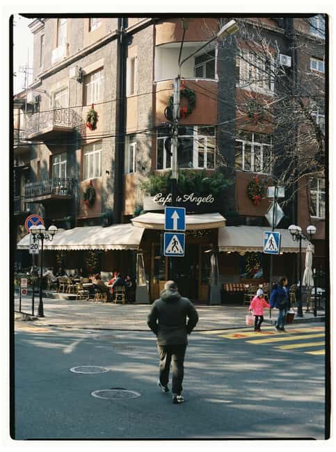 Yerevan: Evening Walking Tour with Local Guide - Detailed Tour Breakdown