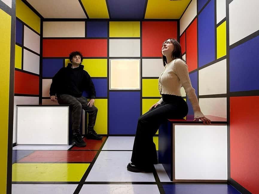 Yerevan: Museum of Illusions Entry Ticket - Inside the Experience