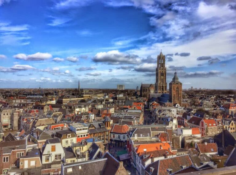 Your Own Utrecht Tour: Quest for mysteries and treasures - Exploring the Appeal of Your Own Utrecht Tour